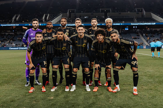 Borussia Dortmund draws in Champions League, LAFC leads in Concacaf ...